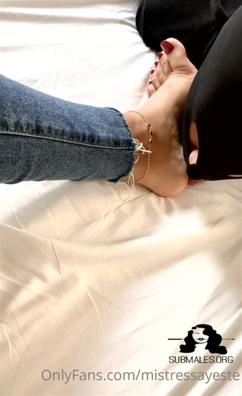 LICKED UNTIL HE CLEAN IT PROPERLY Porno Videos Hub