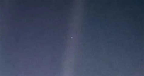 Pale Blue Dot The Story Behind The Iconic Photo