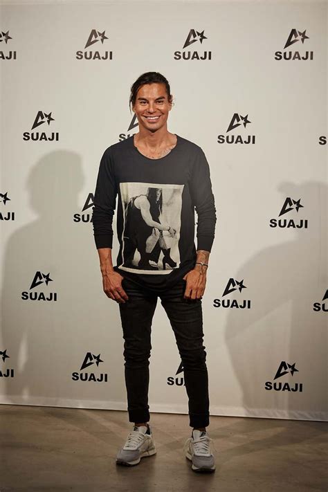 Julio José Tells Us About His Cuban Girlfriend And Explains To Us What