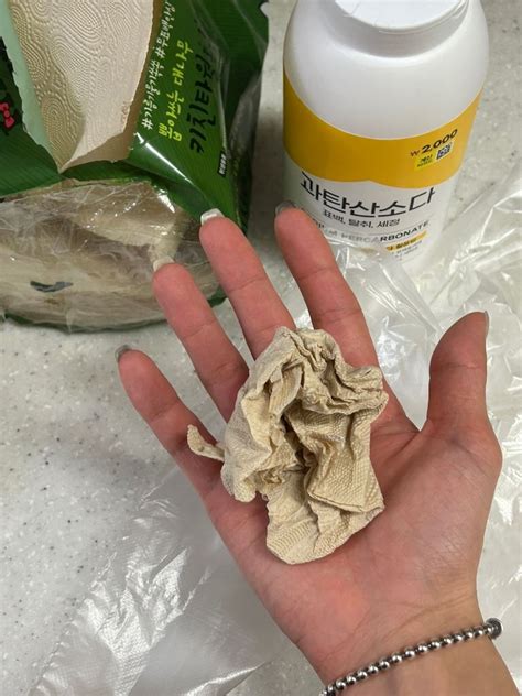 싱크대 배수구 쉽게 청소하는 초간단 꿀팁 🫧🧼 오늘의집 고수들의 꿀팁 라이프스타일 슈퍼앱 오늘의집