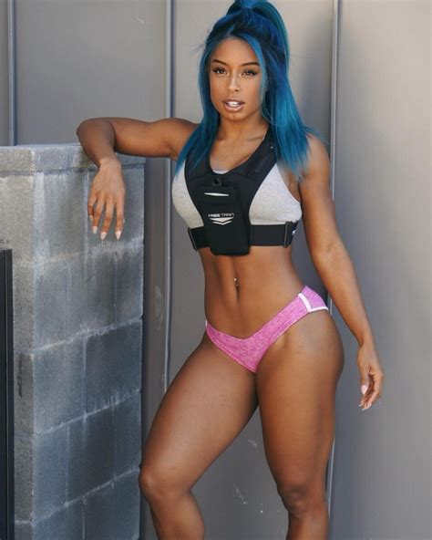 Qimmah Russo Sexiest Pics In A Bikini 44 Photos The Fappening