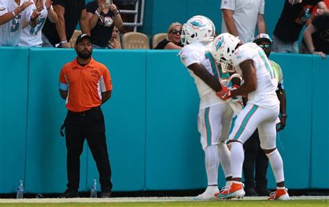 Nfl Head Injuries Are Part Of The Product Edge Of Sports