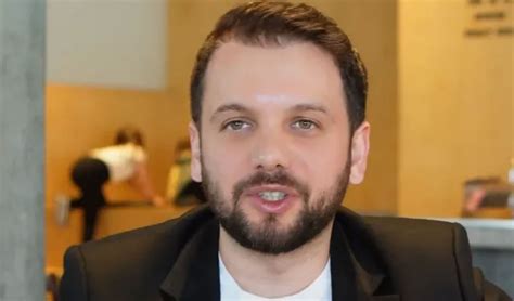 Yandaş Taha Hüseyin Karagözden Tepki çeken Kktc Paylaşımı