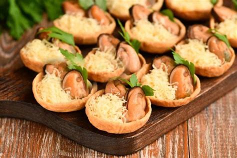 Тарталетки з мідіями красива та смачна закуска на святковий стіл Жіночий Журнал Trserial