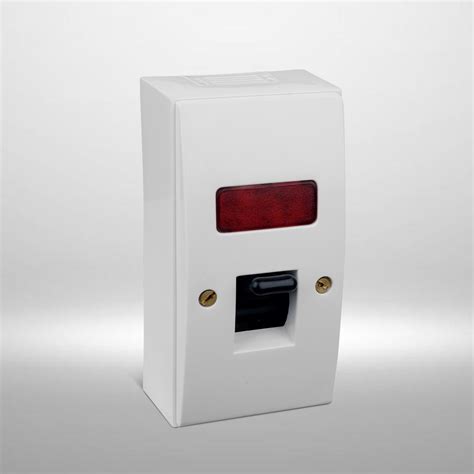 32Amp Surface D P Switch With Indicator Nostrum