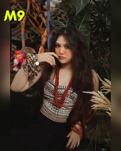 ️မတွေ့တာကြာပြီဖြစ်တဲ့ သက်မွန်မြင့် အလန်းစားပုံရိပ်များ Youtube