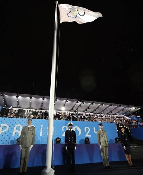 افتتاحیه المپیک ۲۰۲۴ پاریس زیر باران شدید و رژه کاروان ایران جنایات