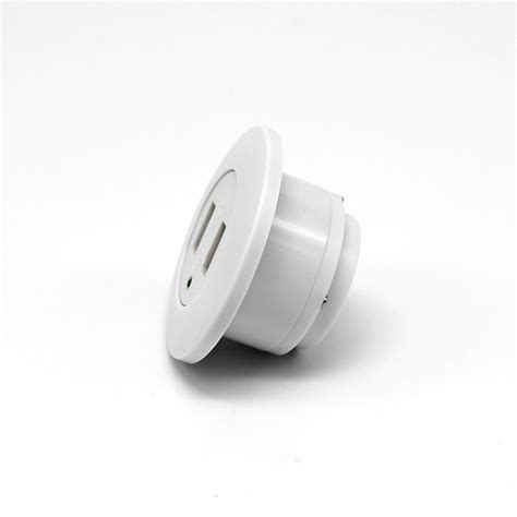 Usb 포트 2 개가있는 흰색 원형 소켓 의 고품질 Usb 포트 2 개가있는 흰색 원형 소켓
