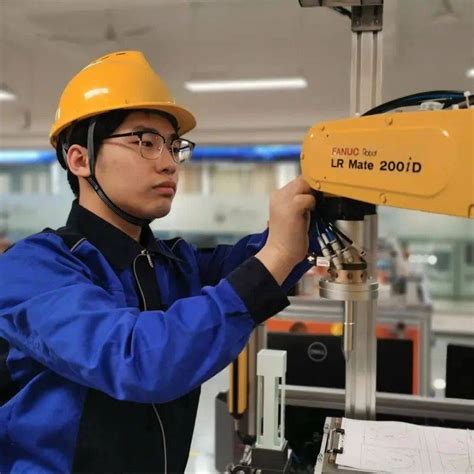 喜报！保定市职教中心代表队获“一带一路”暨金砖国家技能发展与技术创新大赛金牌！创业