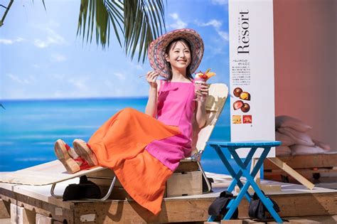 浜辺美波ガーナチョコのweb CM動画でファッション雑誌ふう撮影に挑戦 速いリズムでの撮影にかなり苦戦しました GirlsNews