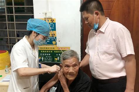 最新！湛江即将启动15 17周岁人群新冠疫苗接种湛江市人民政府门户网站