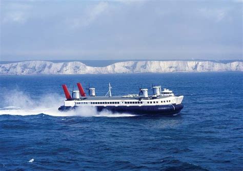 Hovercraft Air Cushion Vehicle Design And Uses Britannica