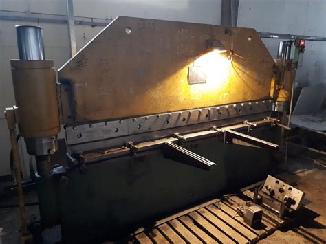 Листогибочный станок купить б у в Серпухове Биржа оборудования ProСтанки