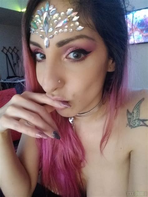 Crystal Cherrie Xxxstreams Org
