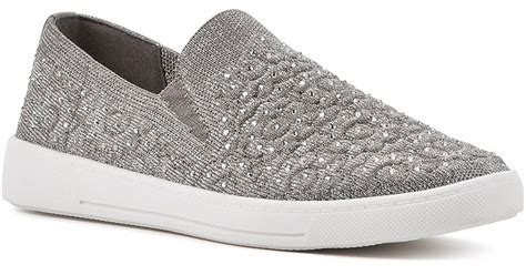 White Mountain Unit Slip On Sneaker In Gray Lyst