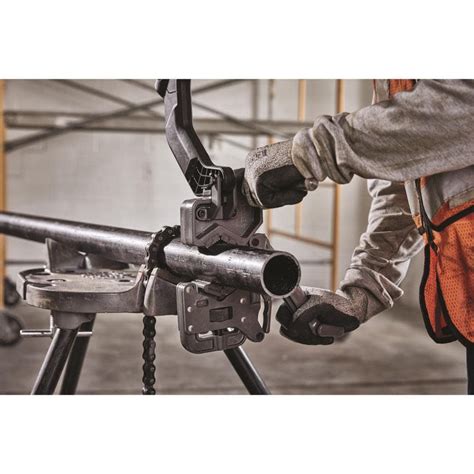 Dewalt Flexvolt 60v Max Cordless Pipe Threader Kit With Die Heads Dce700x2k Acme Tools