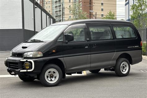 No Reserve 1996 Mitsubishi Delica Space Gear Exceed Turbodiesel 4×4