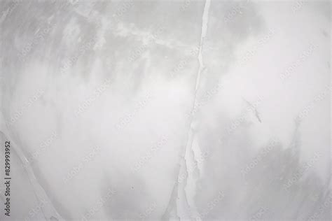 흑인과 백인의 그런 지 배경입니다 균열 칩 점의 추상 그림 질감 오래된 낡은 표면의 더러운 단색 패턴입니다