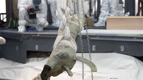 돼지코 용 네 날개의 작은 신수 출토삼성퇴 놀라움의 연속