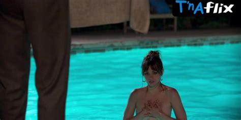 Ana De Armas Breasts Scene In Ghosted Tnaflix Com