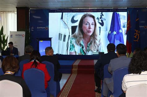 Тогтвортой ногоон санхүүжилт Дархан хөрөнгө оруулалтын форум эхэллээ