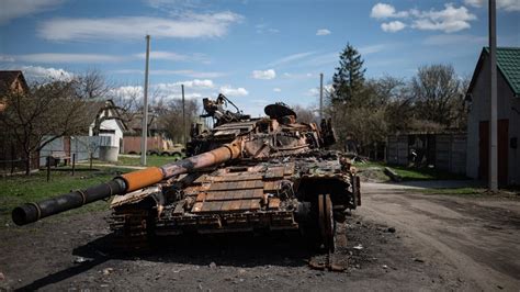 Русия пренебрегва загубите на фронта продължава настъплението си срещу Авдеевка Новини бг