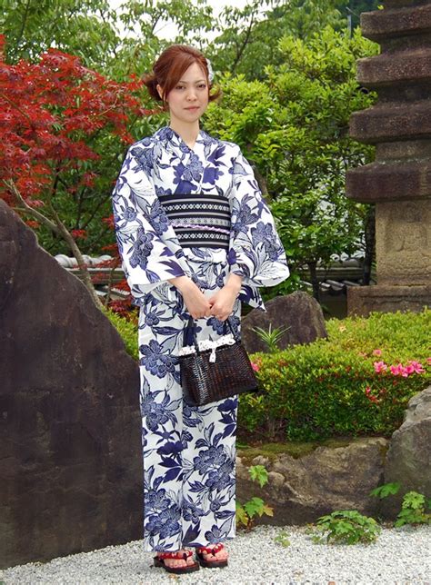 綿絽浴衣 仕立て上りプレタ浴衣 綿絽牡丹 24 5robotan京都ひのや呉服店 通販 Yahooショッピング