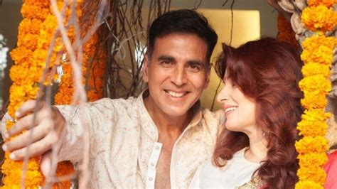 Twinkle Khanna Shares Pic With Akshay Kumar On Dhanteras Calls Diwali