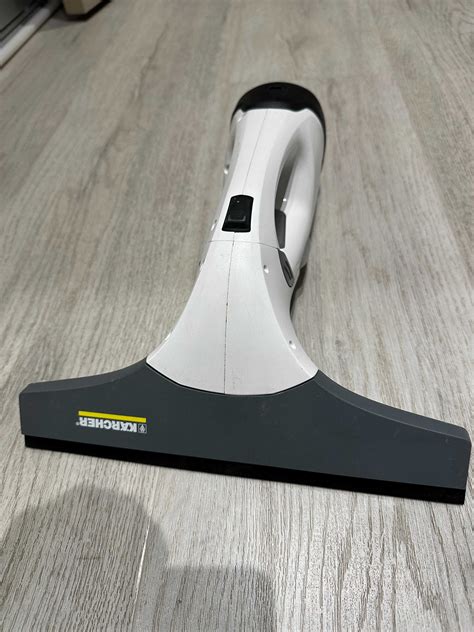 Уред за почистване на прозорци Karcher Wv 2 Стъклочистачка гр Русе Чародейка Север • Olx Bg