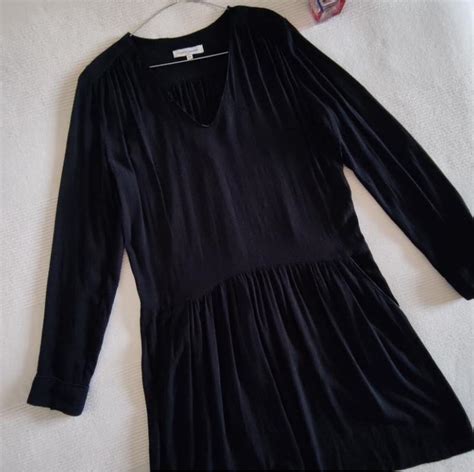 Маленькое чёрное платье — ціна 155 грн у каталозі Сукні міді Купити жіночі речі за доступною