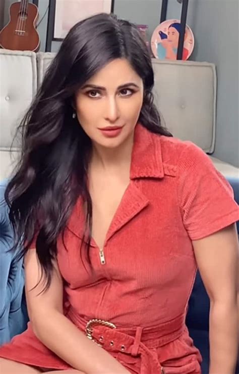 Katrina Kaif Sizzles In Red Hot Mini Corduroy Dress Check Viral Photos