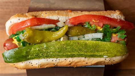 Chicagos Favorite Hot Pepper The Sport Pepper Explained