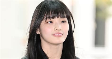 아일릿 이로하 미모가 반짝[엑s Hd포토]