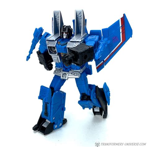 Earthrise Thundercracker Transformers Universe