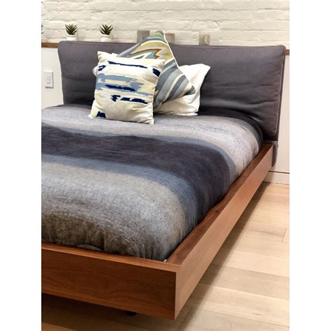 Boconcept Queen Bed Frame W Headboard Aptdeco