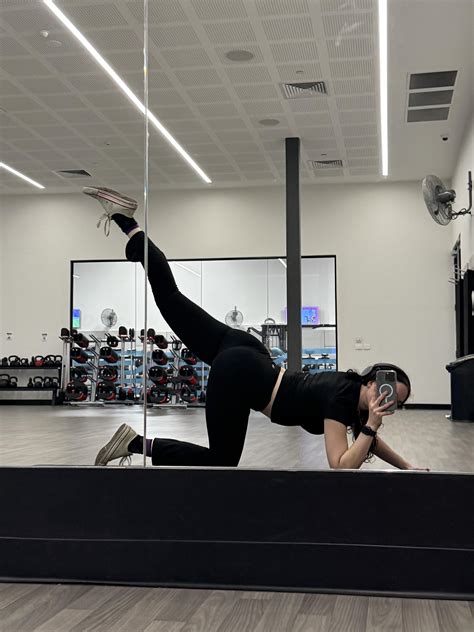 No Bra At The Gym Today Has Me Feeling Awfully Worked Up By The End Of My Workout