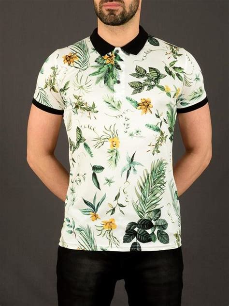 16 Мъжка бяла тениска с яка на малки жълти цветя и зелени листа от Aviv Bg