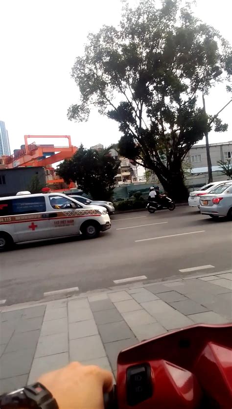 Ambulance Tracking Object Detection Dataset By Semantik