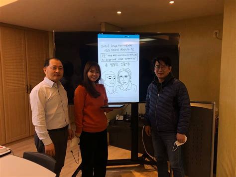 야사와 만화로 배우는 인공지능 팀에 신예 작가가 합류했습니다 인물 야사와 만화로 배우는 인공지능