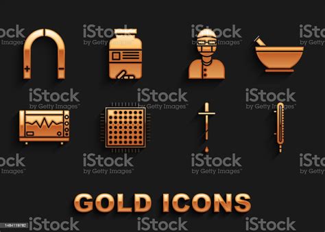 프로세서 박격포 및 유봉 기상 온도계 측정 피펫 심전도가 있는 컴퓨터 모니터 조수 자석 및 약병 알약 아이콘을 설정합니다 벡터 Cpu에 대한 스톡 벡터 아트 및 기타 이미지