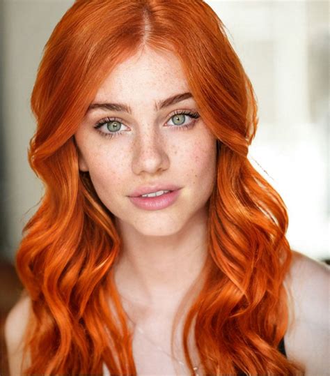 Pin By Francois Gravois On Redheads Beautiful Redhead Redheads