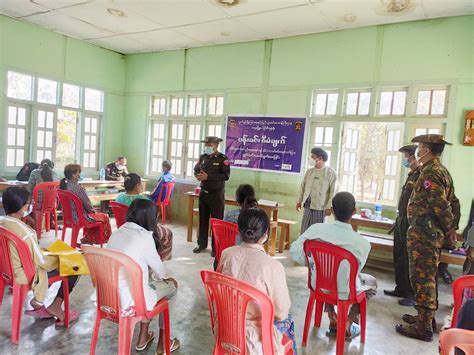 တမူးမြို့တွင် ပန်းခင်းစီမံချက်ဖြင့် အိမ်ထောင်စုလူဦးရေ စာရင်းနှင့်နိုင်ငံသားစိစစ်ရေး ကတ်ပြားများ