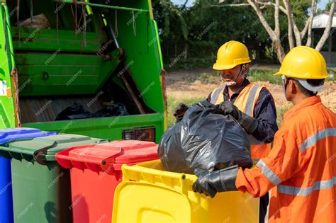 Premium Photo Asian Worker Collecting Garbage Of Urban Municipal Are Premium Photo Asian Worker Collecting Garbage Of Urban Municipal Are