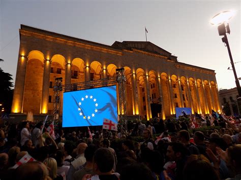 შინ ევროპისკენ წინ ევროპისკენ Home To Europe Forward… Flickr