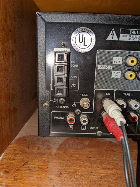 Need Help Finding A Bare Wire FM Indoor Antenna For My Mom S Old
