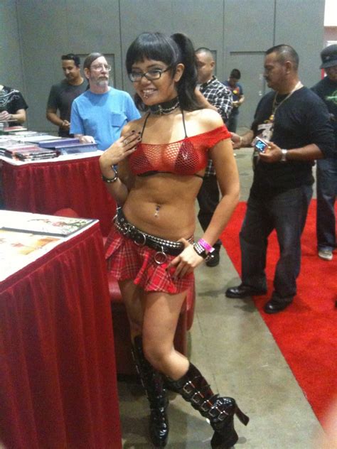 Pictures Of Annie Cruz