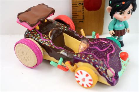 Disney Vanellope Von Schweetz Doll And Car Wreck It Ralph 4615990993