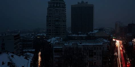 Графіки відключень світла в Києві кілька днів діятимуть в тестовому режимі новини України Nv