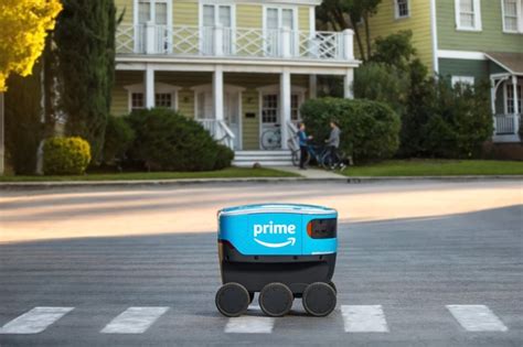 Amazon Powers Down Scout Home Delivery Robot