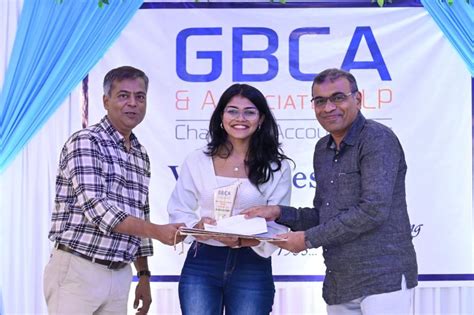 Khushi Soni On Linkedin Thrilled And Humbled To Receive One Of The Best Article Assistant Award